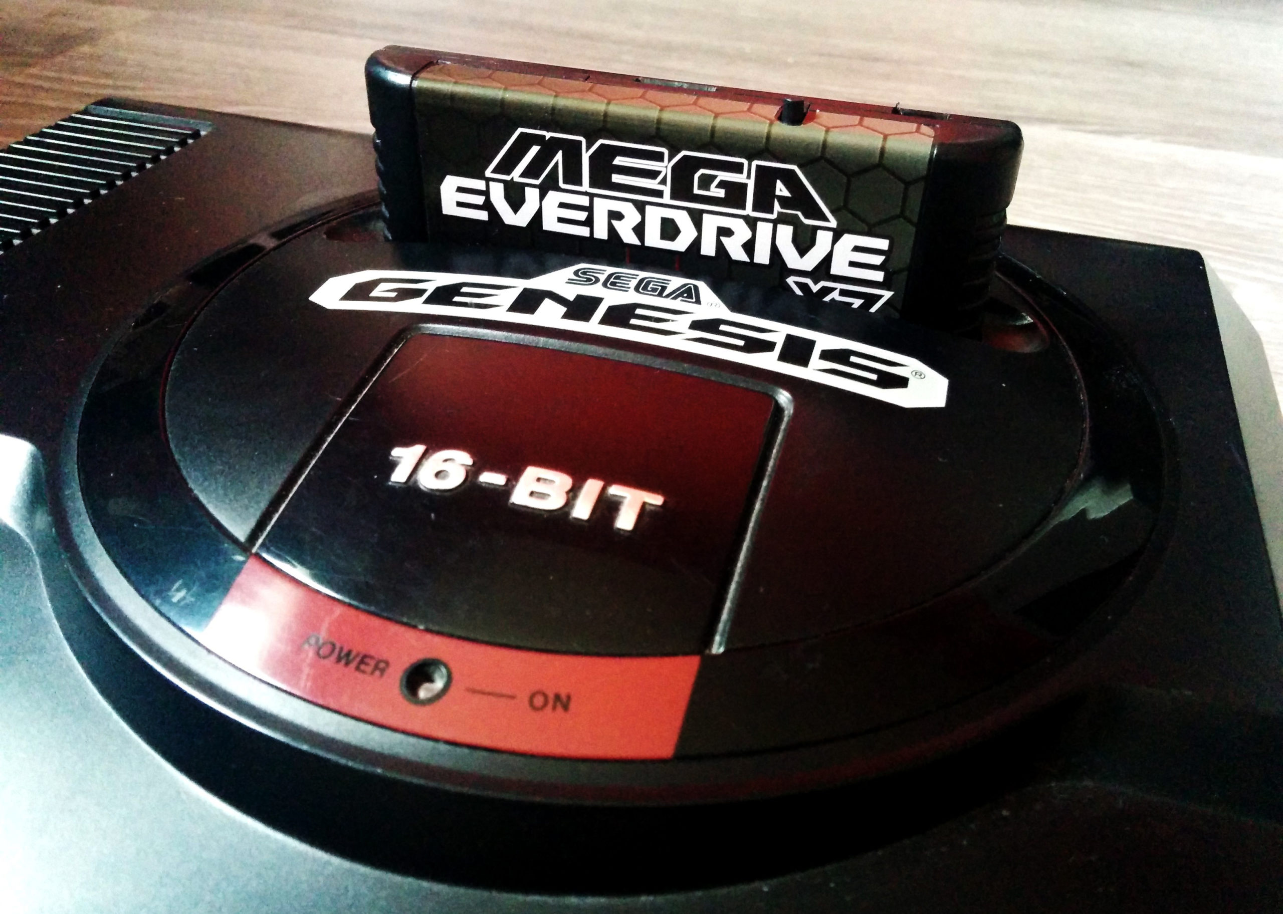 Mega EverDrive - Le chaînon manquant entre la console et l'émulateur ...